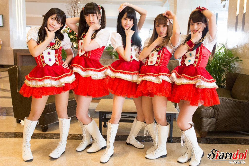 [Interview]Ready To Kiss ห้าไอดอลสาวที่พกความน่ารักมาเต็มเปี่ยม! - Siamdol